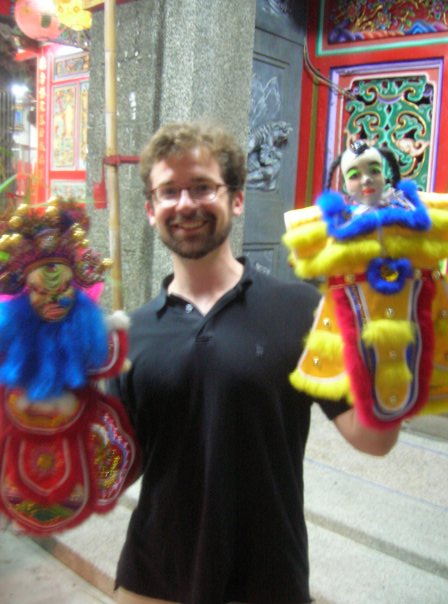 Jason in Taiwan with Puppets – Lean, Solid Dogs