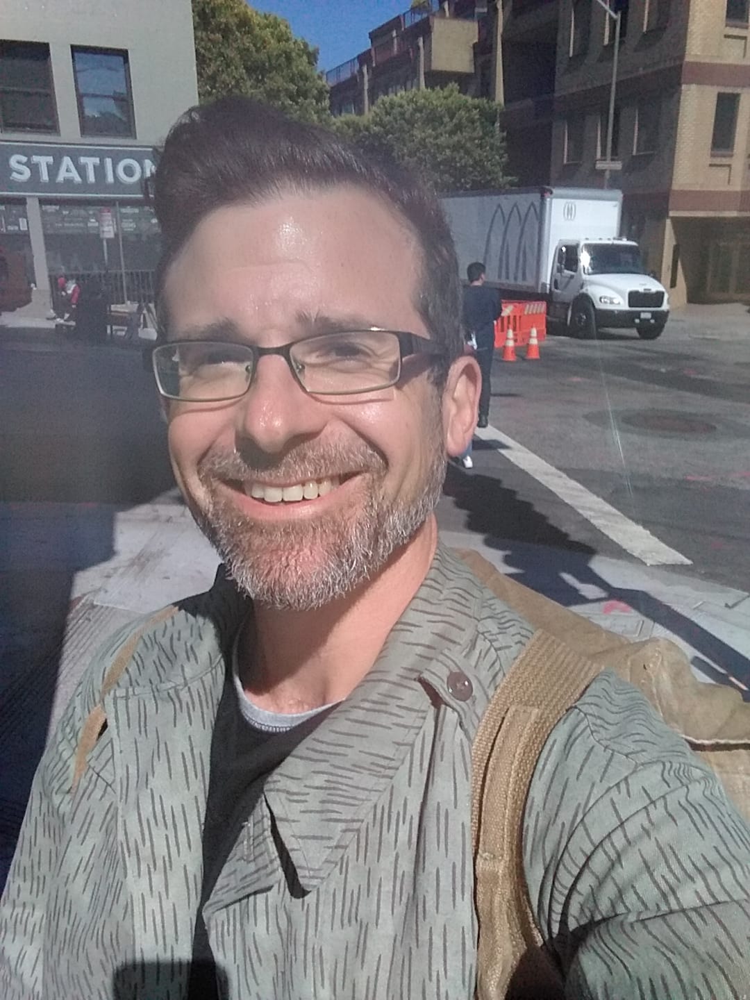 Das Rheingold – Lean, Solid Dogs