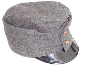 Nutria Brown – Lean, Solid Dogs